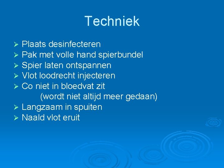 Intramusculair injecteren Injecteren parenteraal toedienen medicijnen ...