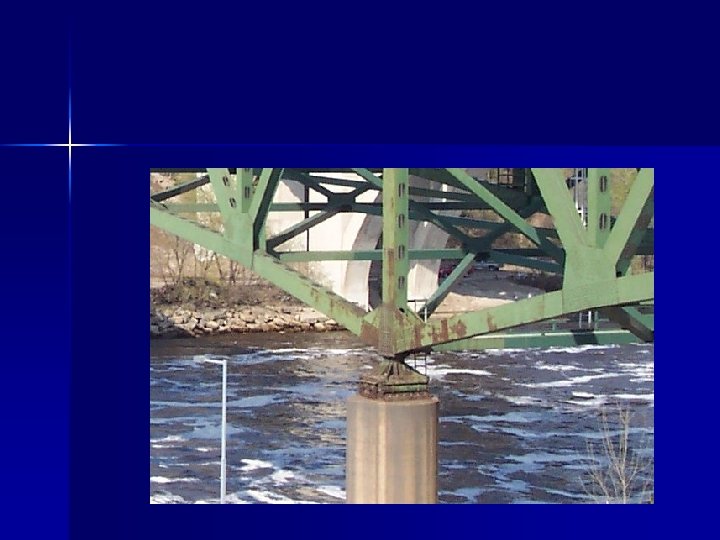 Simple trusses n n A truss structure is