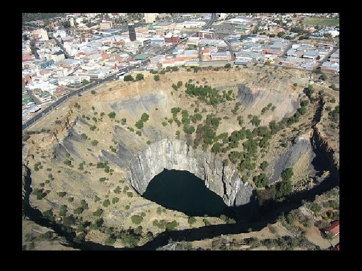 BLOOD DIAMONDS FACTS Conflict diamonds represent 4 of