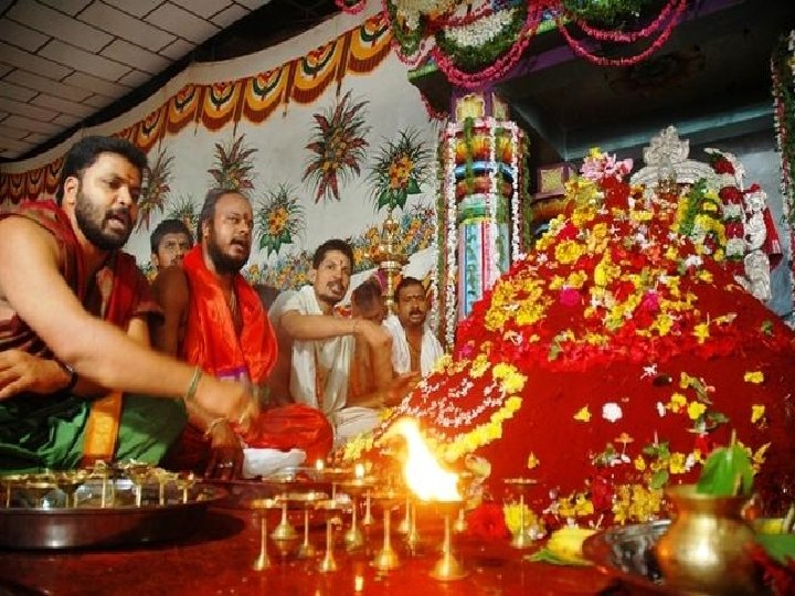 4 hindu paths to salvation i Bhakti Yoga